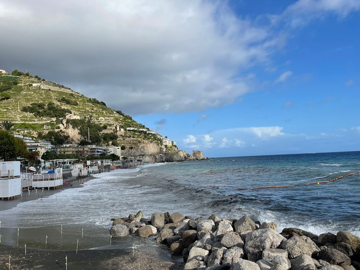 Maiori News - Maiori, divieto di balneazione temporaneo nel tratto di ... Maiori News - Maiori, divieto di balneazione temporaneo nel tratto di ...